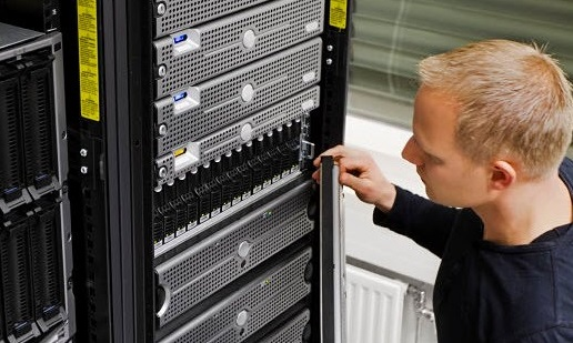 Siemens deploys AI & Energy Management tools at Data Center in Estonia ...